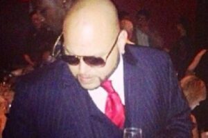 Raul Conde Biography - Net Worth, Career, Wife, Children | BiographySet